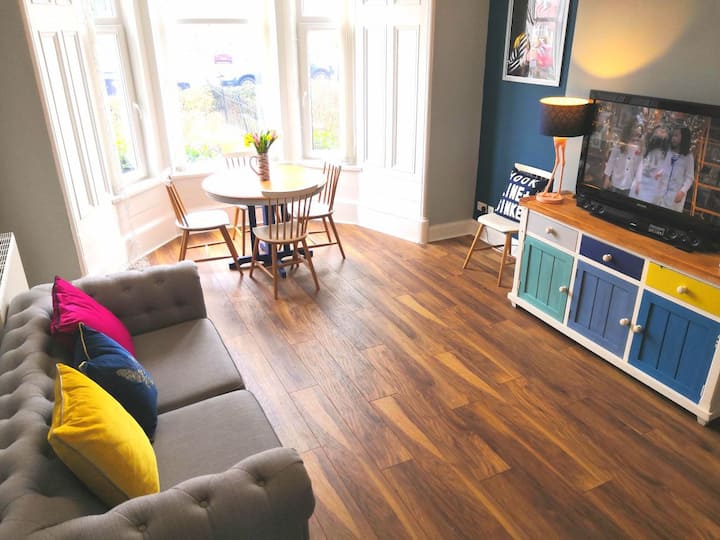 Period Ground Floor Flat 2mins To Largs Seafront. - Millport