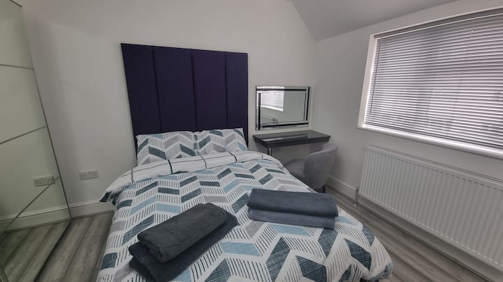 Serviced Apartment 5 - Saint Albans