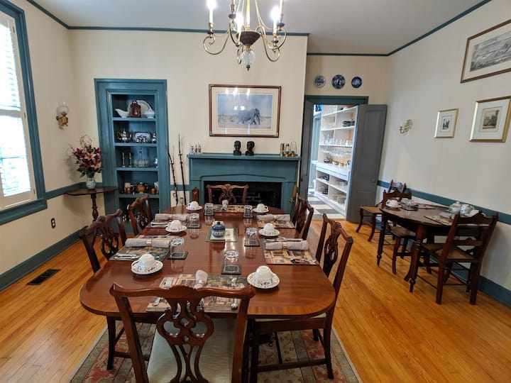 Benjamin Ellis House B&b- Chowan Suite - New Bern, NC