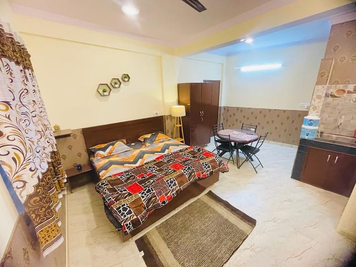 Paranavi Apartment's - Palampur