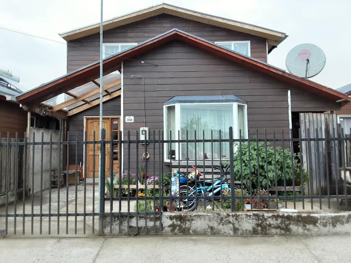 Céntrica Casa 7 Pasajeros. - Frutillar