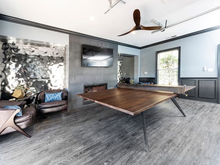 Earn with Airbnb-friendly apartments in Raleigh | Airbnb