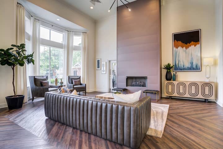 Earn with Airbnb-friendly apartments in Raleigh | Airbnb