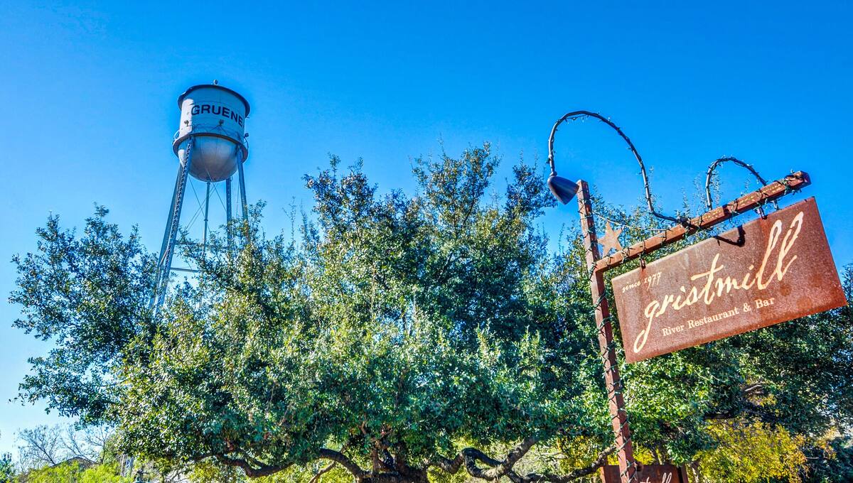 Tacara at Gruene, an Airbnb-friendly apartment