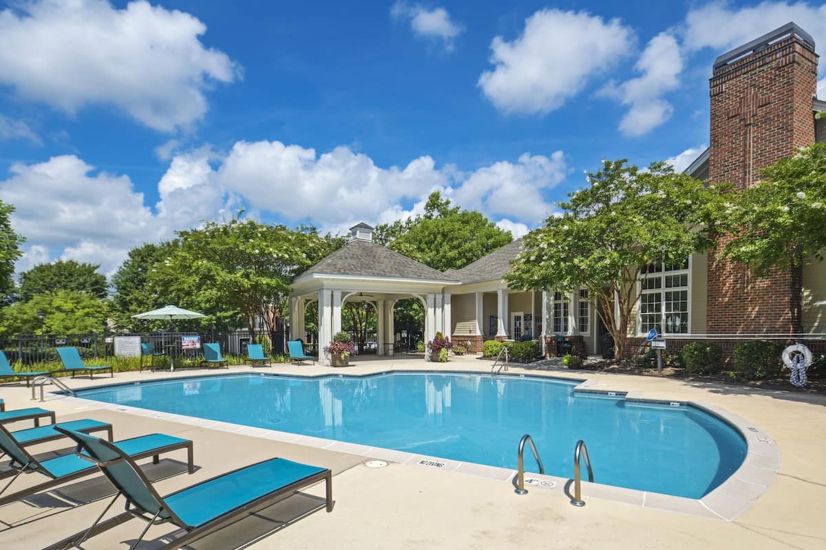 Earn with Airbnb-friendly apartments in Raleigh | Airbnb