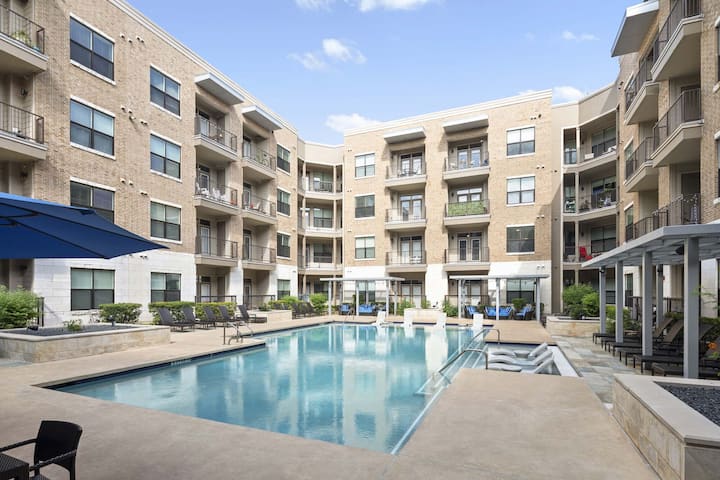 Earn with Airbnb-friendly apartments in Austin Metro | Airbnb