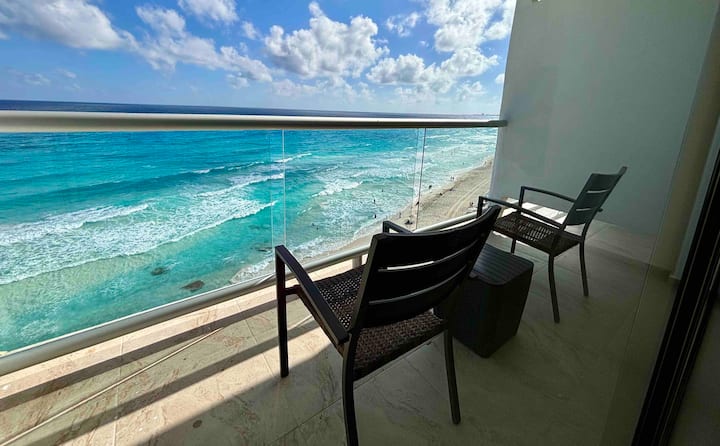 Beachfront Yeris Studio, Oceanview | 602.1,2 - Cancún