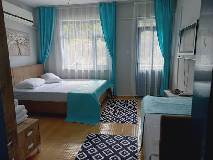 Yıldız - Seferihisar