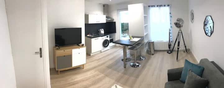 Jolie Maison De Ville 4 Couchages - ibis Lorient Centre Gare