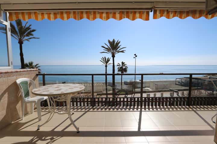 Beach Front Apartment  By Old Town Of Fuengirola - Fuengirola