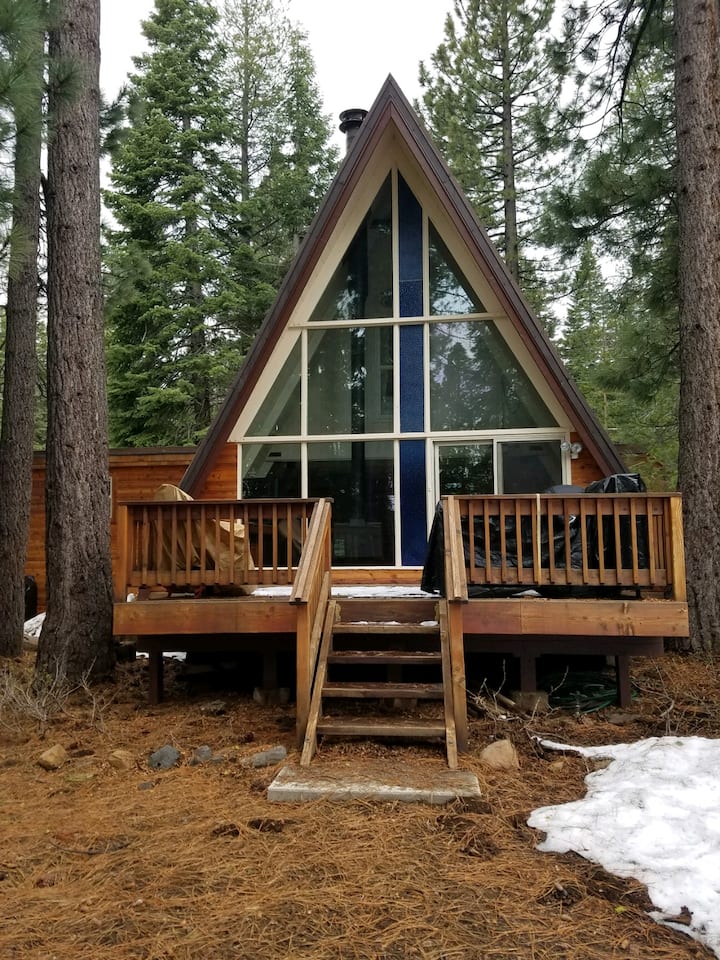 Comfy Cabin, 4br/2ba, Backs To Golf Course - Donner Lake, CA