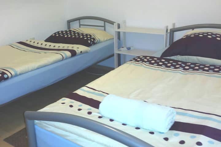 Sweet Home 2
Messe Nah / Wifi Free / 4 Person - Hannover