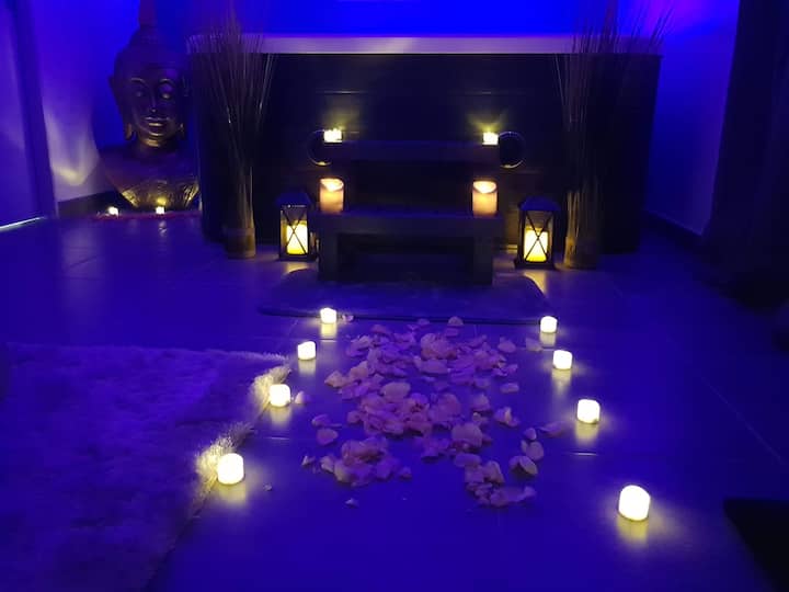 Voyage D Une Nuit Chambre Zen Avec Jacuzzi - Bouc-Bel-Air