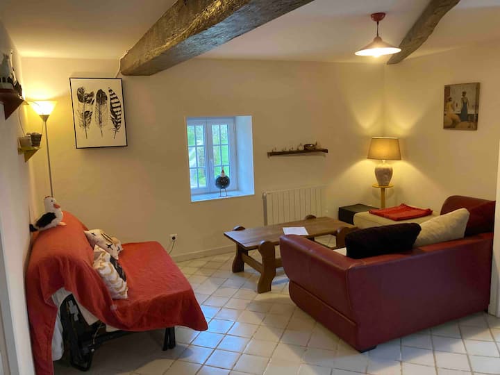 Logement Indépendant Le Poulailler Proche Guédelon - Lac du Bourdon