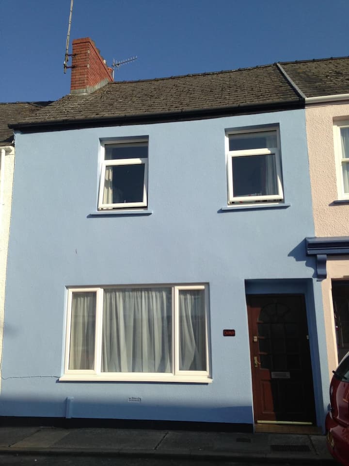Edward Street, Tenby, 4 Bed, 8 Adults, 2 Children - Tenby