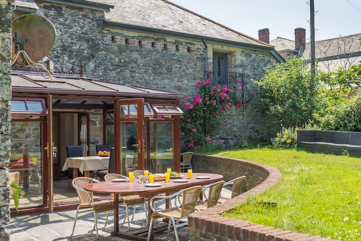 Super Spacious Country House Pet/party Friendly. - コーンウォール