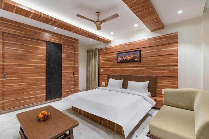 Bhavika Family Homestay Ac Private Terrace 2bhk - Udaipur