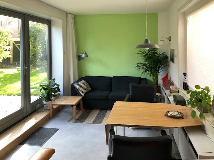 Lovely House And Garden: Het Achterhuis - The Hague