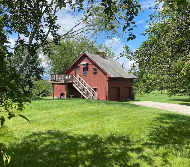 Garrison Loft In Peaceful Location - Yorktown, NY