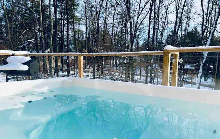 Lovely Cottage W/ Jacuzzi+woodstove! - Bethel, NY