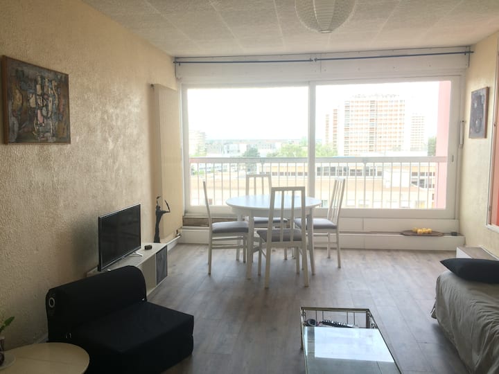 Studio De 40m2 Proche Toutes Commodités - Poitiers