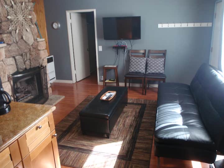 Peaceful Getaway Central Air/heat 1 Bdrm Sugarloaf - Big Bear Lake, CA