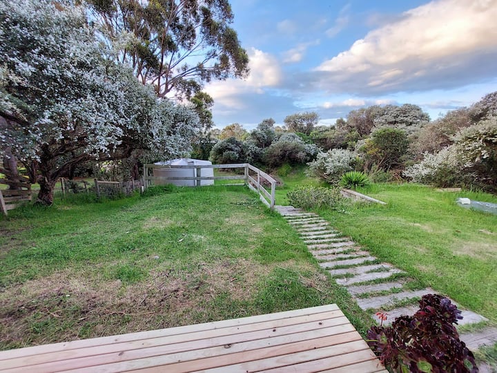 Home Away From Home In Venus Bay. - Venus Bay