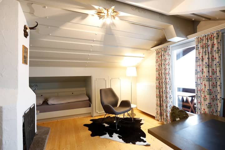 Haus Galgenul, Urgemütliche Wohnung Im Dachgeschoß - Gargellen