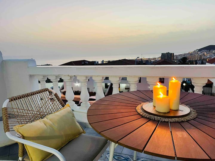 Sea View Sunny Terrace, Heated Pool, Wifi, Aircond - Los Cristianos