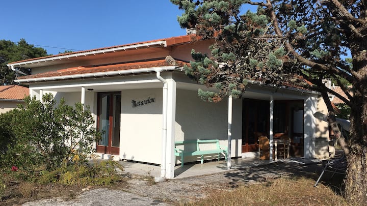 Maison Pour 4 à 8 Personnes Proche De La Plage. - Vendays-Montalivet