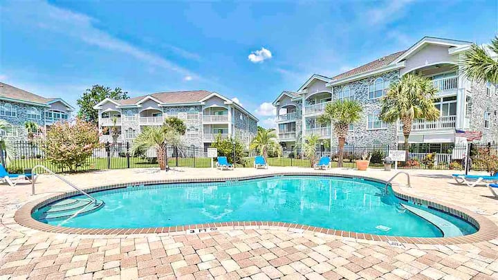 Spacious Condo In The Center Of Myrtle Beach - Myrtle Beach