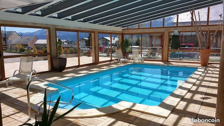 Appartement 4 Personnes Résidence Avec Piscine - Bourg-Madame