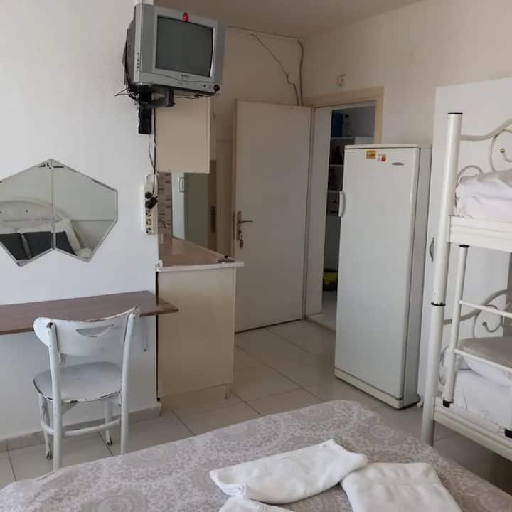 3 Sesiz Sakın Bir Tatil Için - Burhaniye