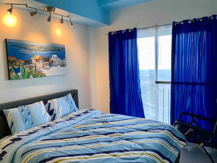 Tagaytay Condotel With Netflix/ps4 Near Skyranch - Tagaytay