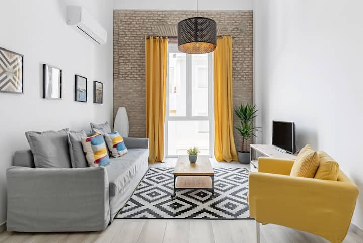 Isg Apartments: Lovely Duplex Feria 114 - Camas