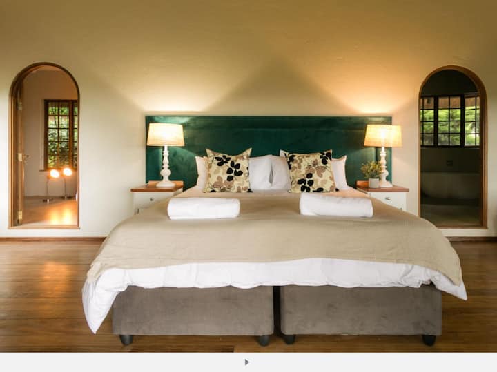 Crestwood - King Family - Howick