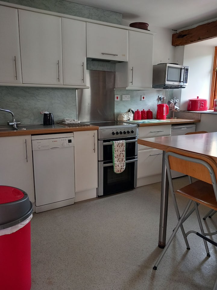 Homely Bunkhouse On Working Hill Farm In The Lakes - Glenridding