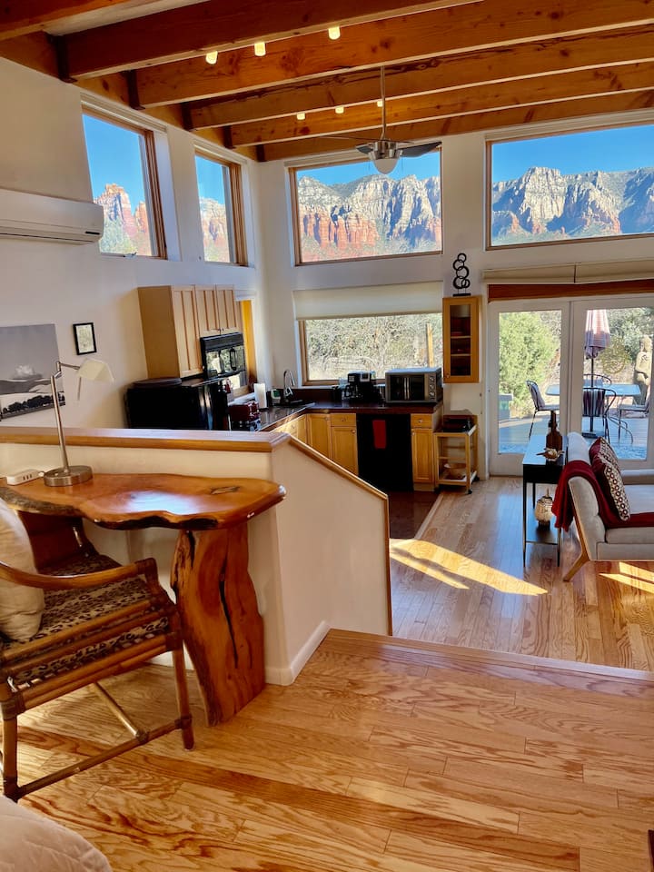 Serene Zen Haven, Jacuzzi, Views, Vortex Hiking!* - Sedona, AZ