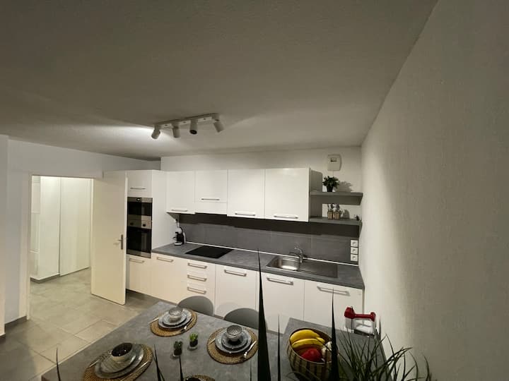 Nice : Charmant Logement Au Pied Du Tram Avec Clim - Saint-Laurent-du-Var