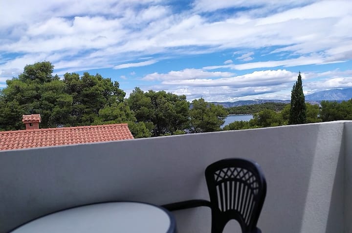 Seaview Family Ap-2 Bedrooms Near Beaches Terrace - Hvar