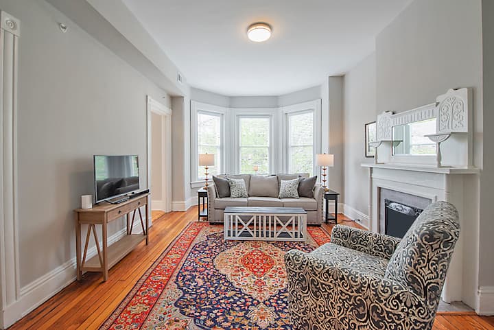1 Br+sofa Bed+free Park  By Jefferson Hotel #3 - Richmond, VA