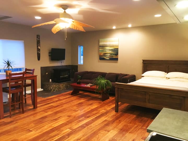 Cozy Deschutes River Getaway - 本德