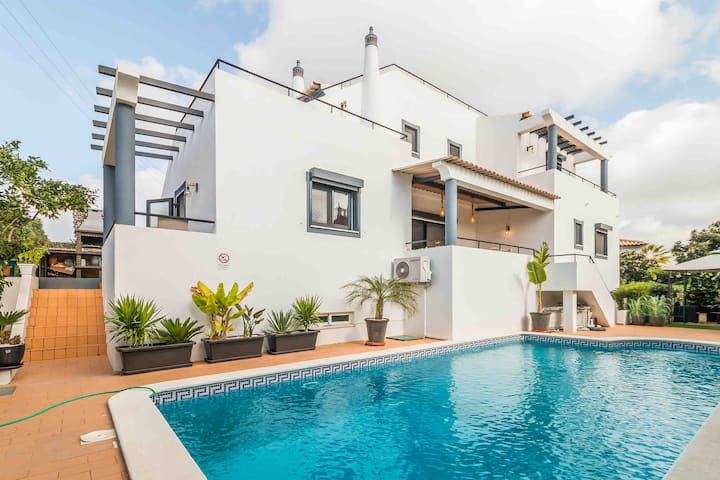 Superbe Maison Avec Piscine - Armação de Pêra