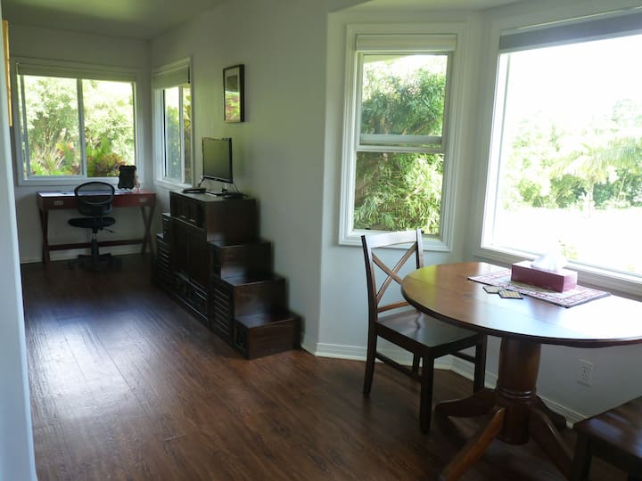 Cozy Corner At Kapua Gulch Farms - Hawaii