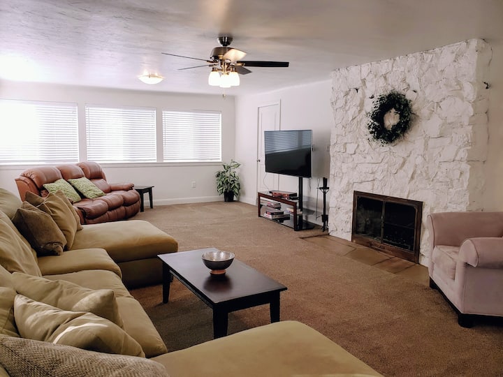 The Lindon House - Vineyard, UT