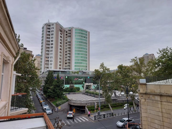 City Center Flat With Nice View From Balcony - Baku