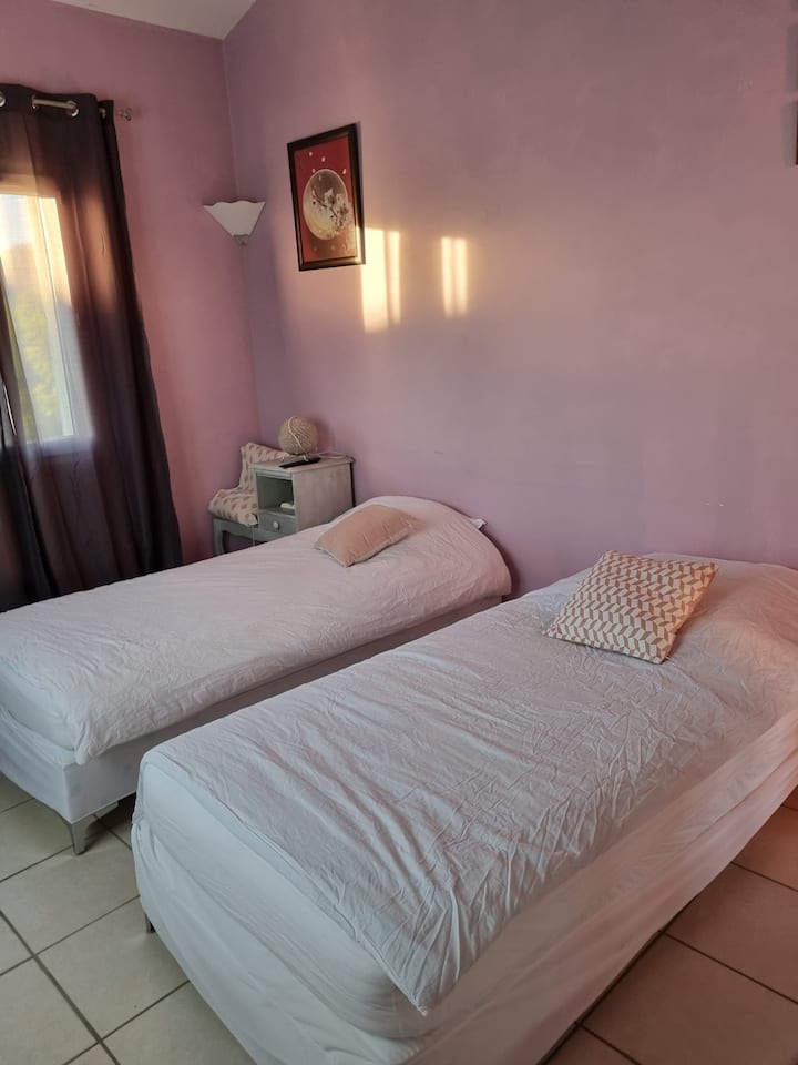 Chambre Entre Aix Et Marseille - Bouc-Bel-Air