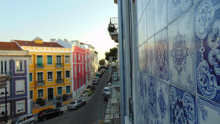 An Artist's Place In Lisbon - Campo de Ourique