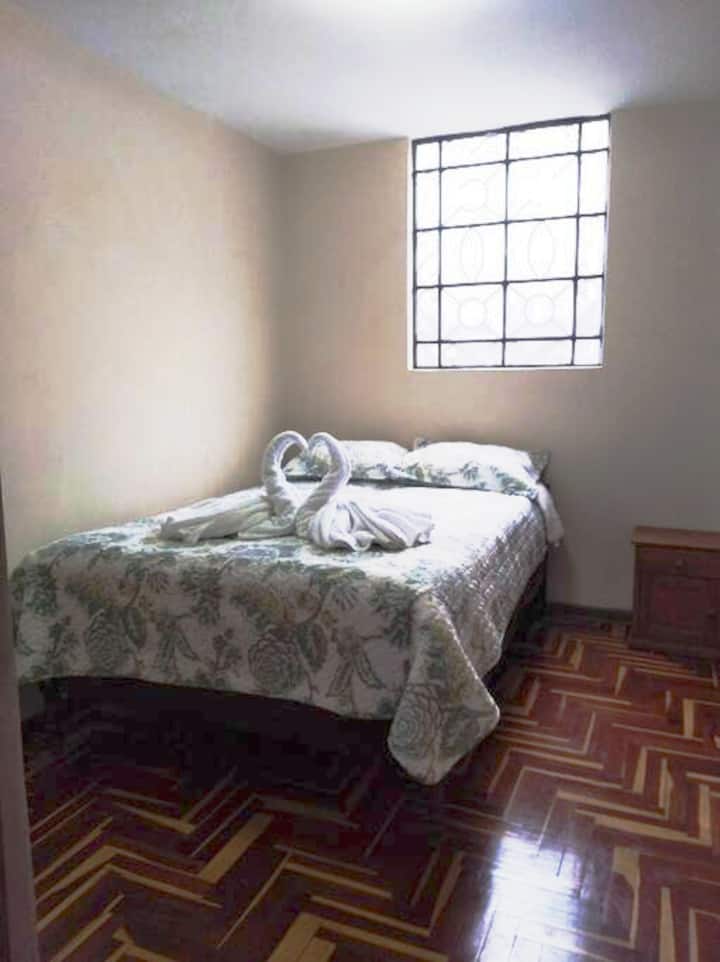 Hostal Gb / Habitación Matrimonial 205 - Cajamarca, Perú