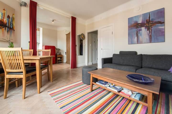 Top Studio W. Balcony In The Heart Of Stockholm - Stockholm